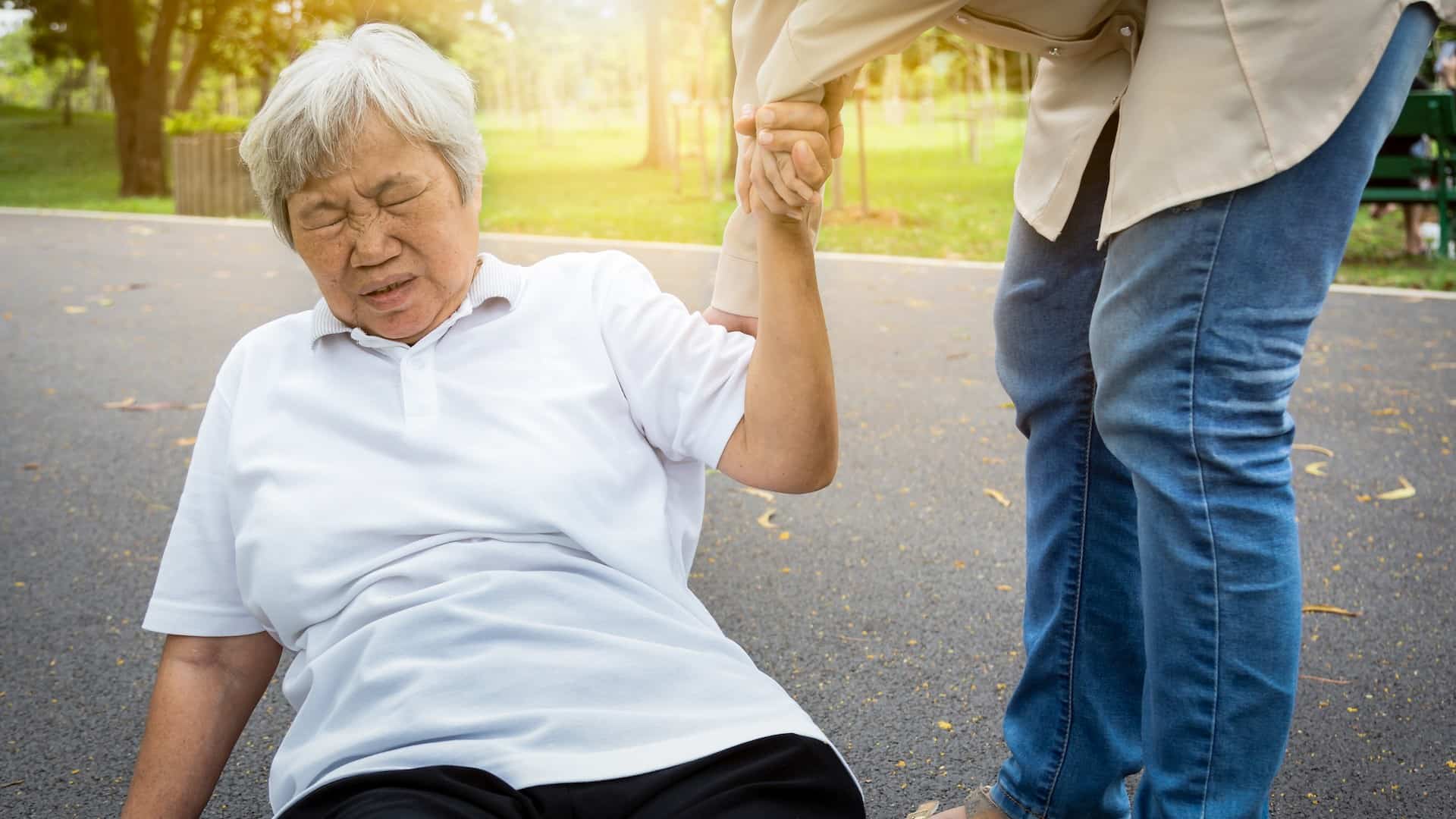 How Cataracts Increase The Risk Of Falling: Understanding The ...